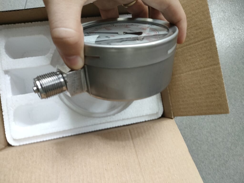 Cung cấp đồng hồ đo áp suất 1600 bar, 2000 bar, 2500 bar, 3000 bar, 4000 bar